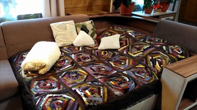 ✨ Лоскутные одеяла от Юлии Кулаковой — тепло, уют и море позитива! ✨