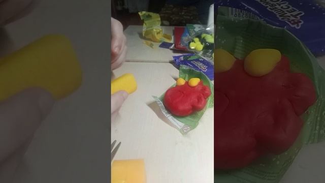 Лапка из теста!?