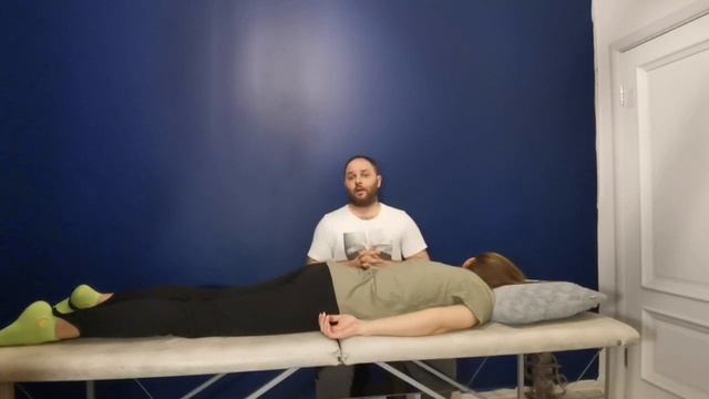 ограничение движения шеи. дыхание маткой.