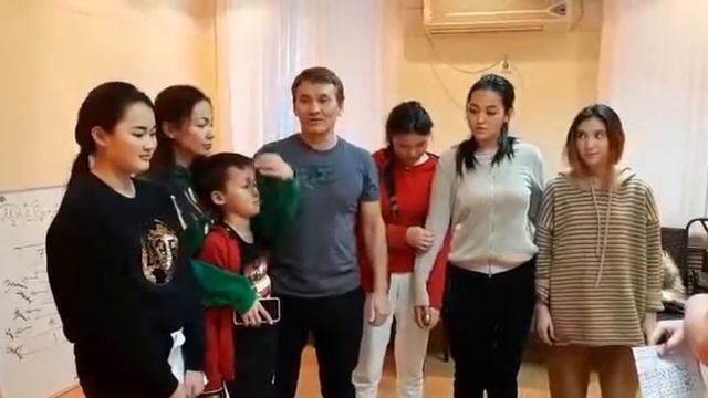 ВСЯ СЕМЬЯ ПРОЗРЕЛА ЗА 3 ДНЯ на ретрите ПроЗрение души. Павлодар. Отзыв семьи Самата Урмагамбетова.