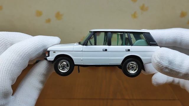 Модели 1/43. Range Rover. Модели из нашей коллекции.