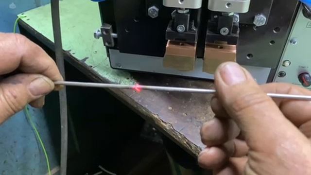 Сварка в стык проволоки нержавека D 6mm с регулировкой величины сварного шва. АСП2012.