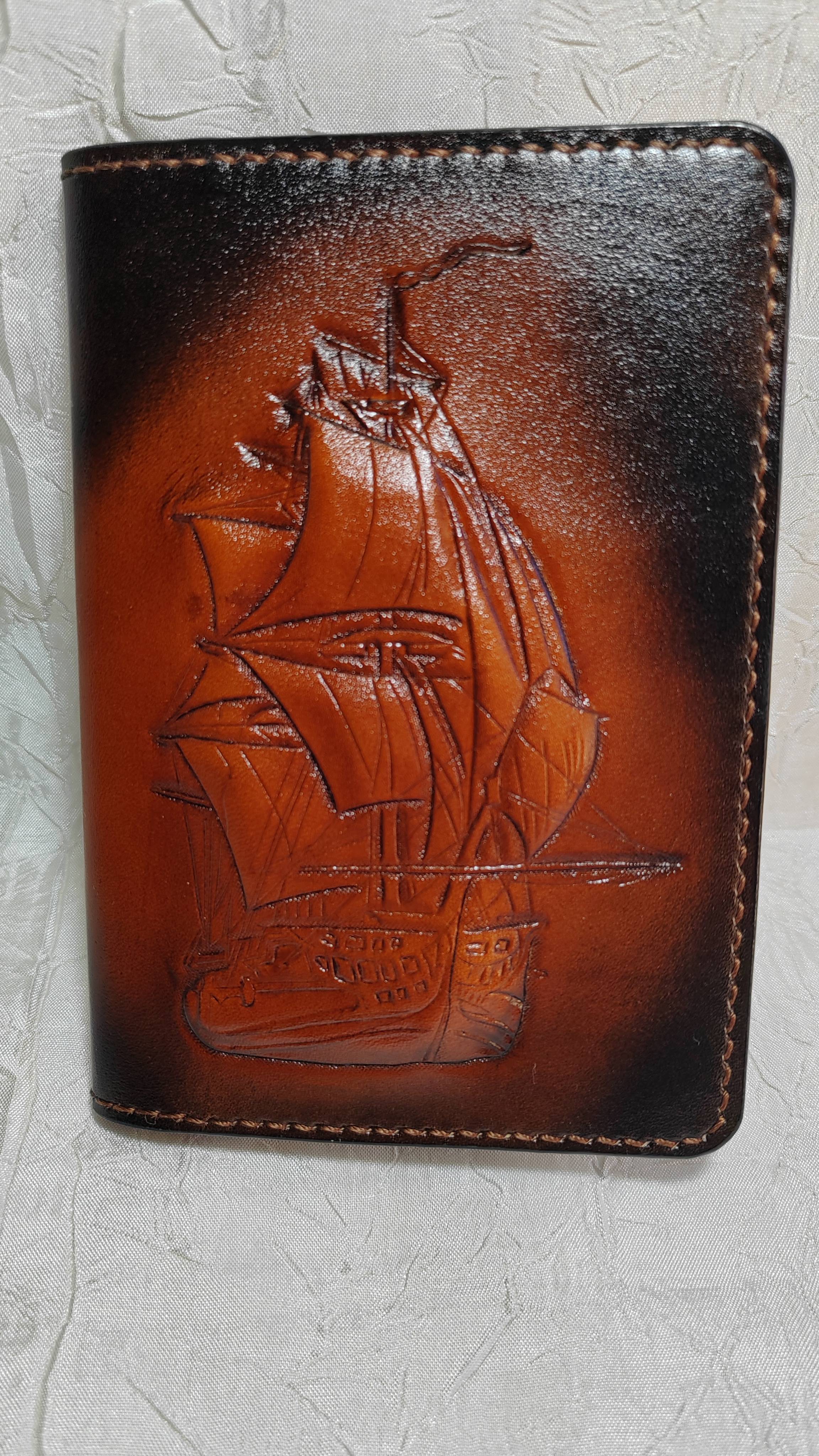 Документница для документов. Изделия из кожи. СКСтиль. Видео обзор: Парусник с якорем 2.