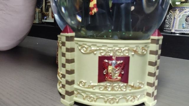 Снежный шар Гарри, Рон и Гермиона