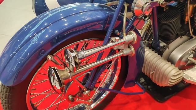 Выставка ретро-мотоциклов. Саратов.