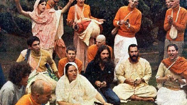 Мантра Харе Кришна - Джордж Харрисон с преданными в студии Apple - 1968 - Лондон