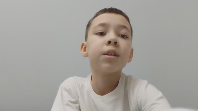 Серёжа И Алёша - 21 Серия [Павлик У Бандитов] Обсирать Не Вздумай