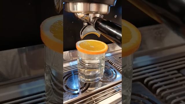 американо с апельсином