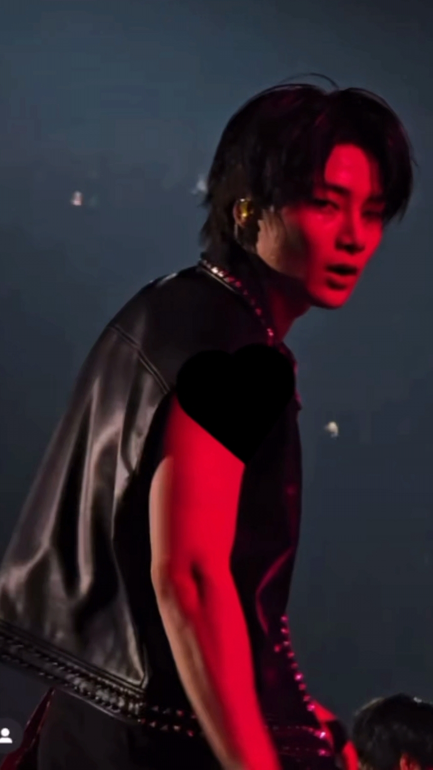 Чертовски красив 🫠🫠🫠 I.N