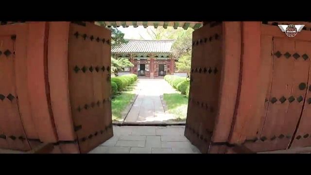 Российские_туристы_6_я_группа_посещают_мост_Сончжук_и_памятник_Пхёчхун