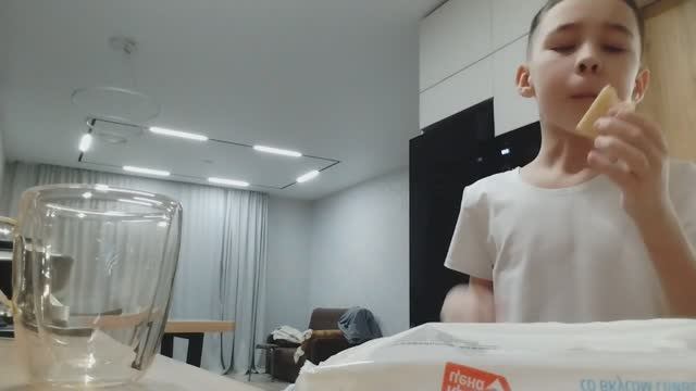 Серёжа И Алёша - 2 Серия [Вафливые Алкаши] Обсирать Не Вздумай