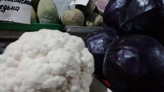 Андрей Кожевников - Рынки в Севастополе, крымские фрукты, овощи, морепродукты, новогодние украшения