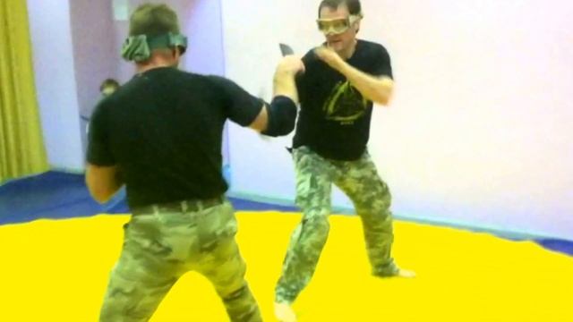 knife fighting,21/04/13