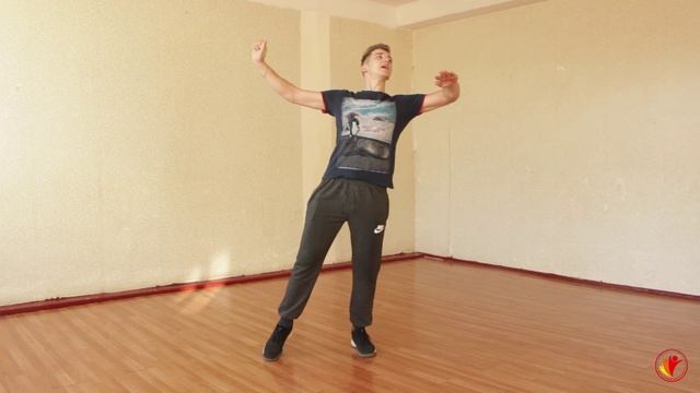 ПОСТАНОВКА КОРПУСА У ПАРТНЁРШИ Ч2 | ПЕРЕМЕЩЕНИЕ В ЗАЛЕ | КЛУБ СПОРТИВНОГО БАЛЬНОГО ТАНЦА GOLDEN STEP