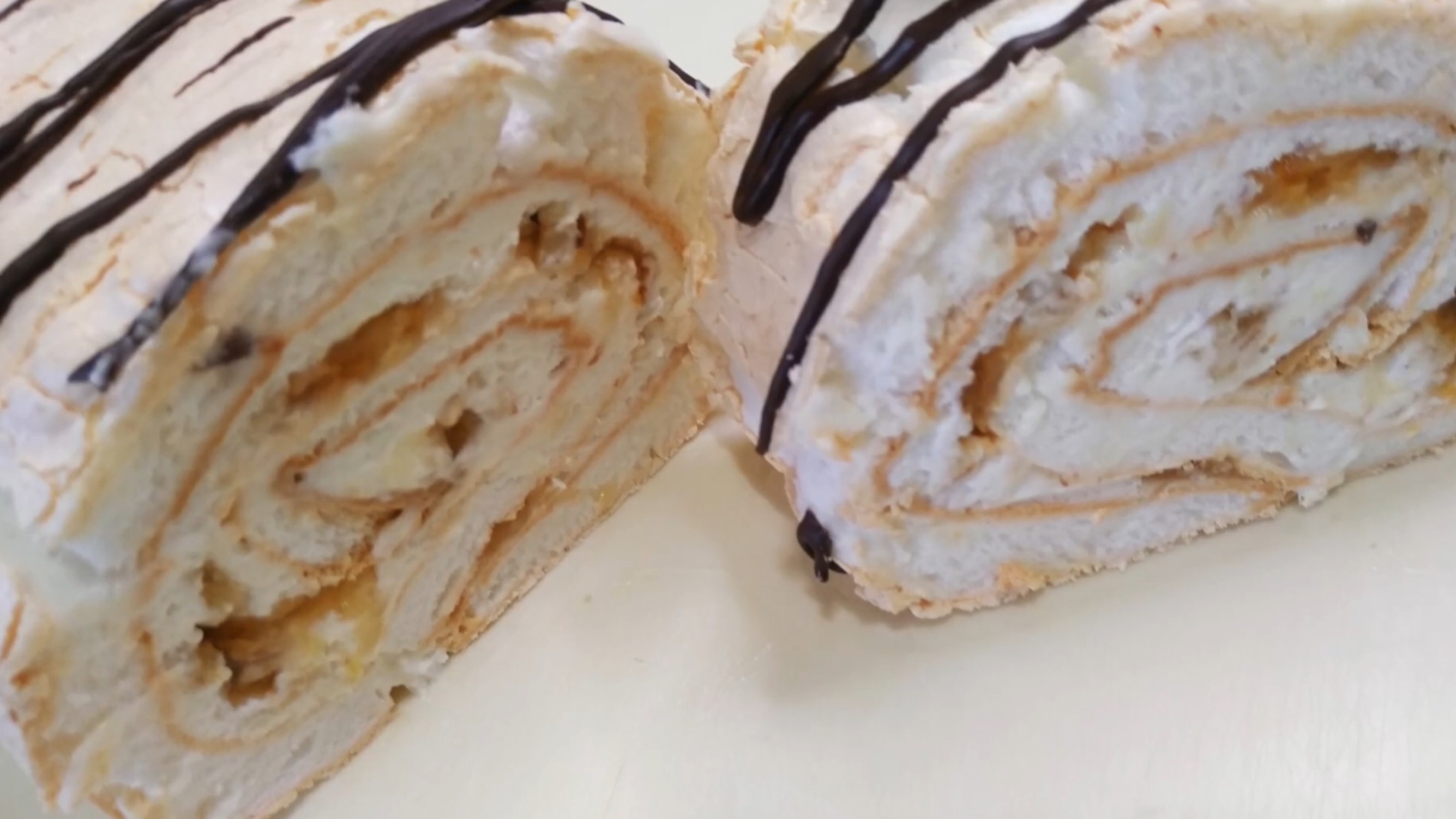 Меренговый рулет - всем рулетам рулет! Вкусный, лёгкий десерт к чаю без заморочек!