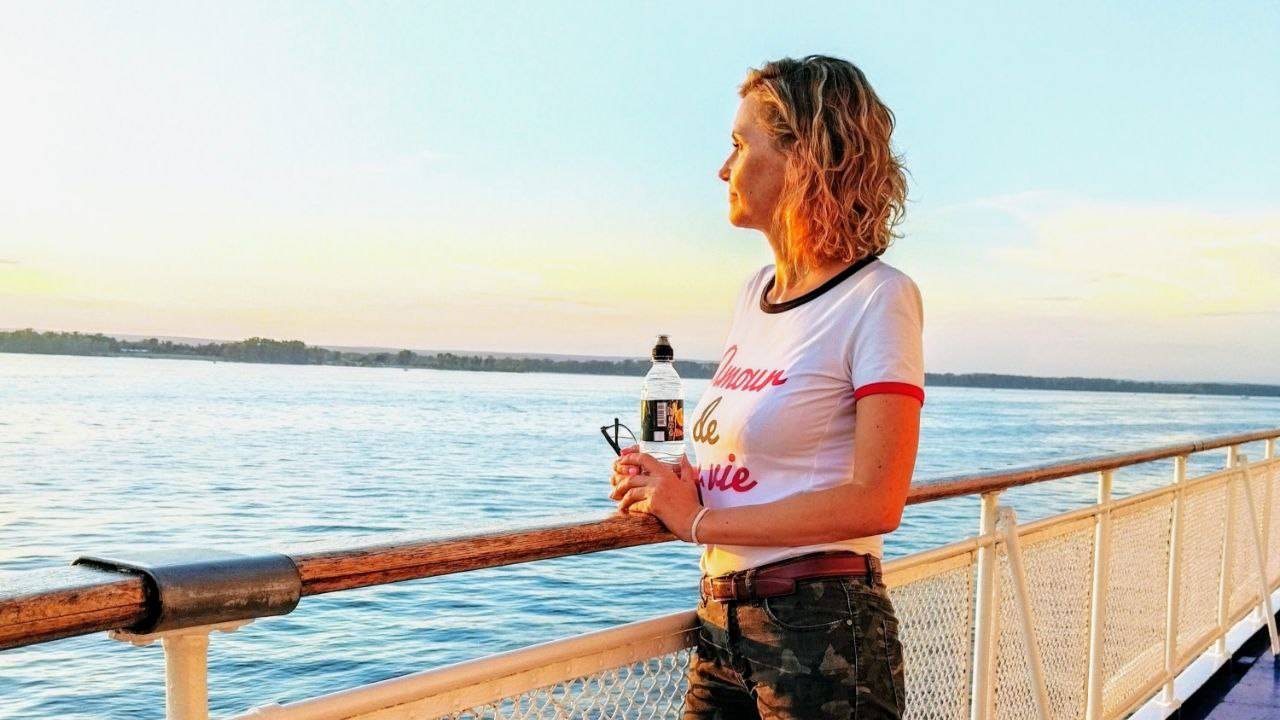 ТРЁХДНЕВНЫЙ КРУИЗ ПО ВОЛГЕ НА РЕТРО ТЕПЛОХОДЕ АЛЕКСАНДР НЕВСКИЙ 1957 ГОДА ВЫПУСКА (день первый)