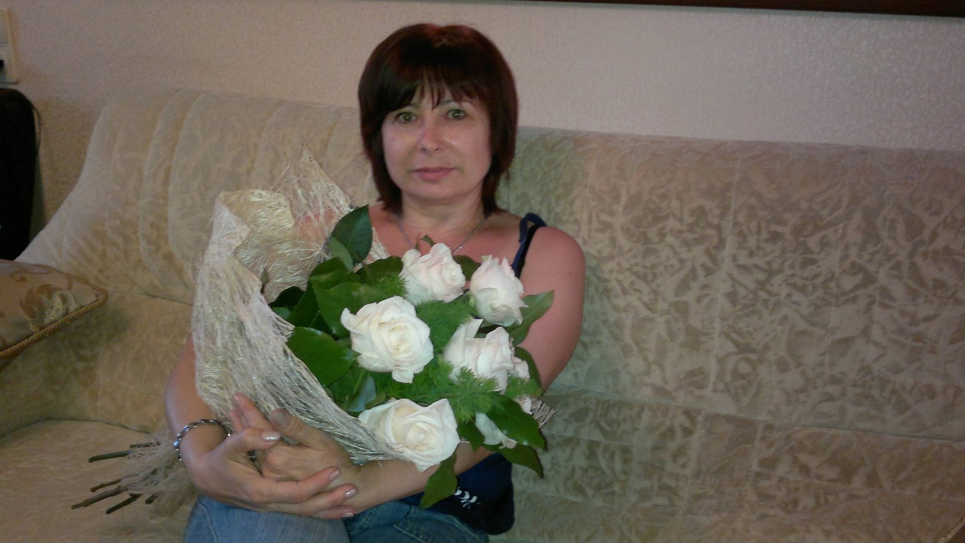 вот так помогаю тетки мой