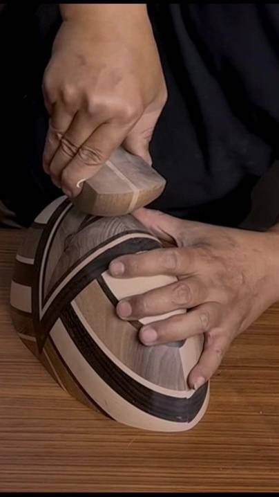 Мастер-класс как сделать/выточить декоративную вазу из дерева своими руками