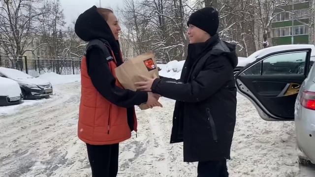 Поздравление клиентов от ДетиЛюбят с 2024 годом!