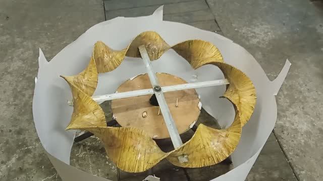 Тороидально-вихревой кольцевой ленточный подъёмный ротор летательного аппарата на воздушной подушке