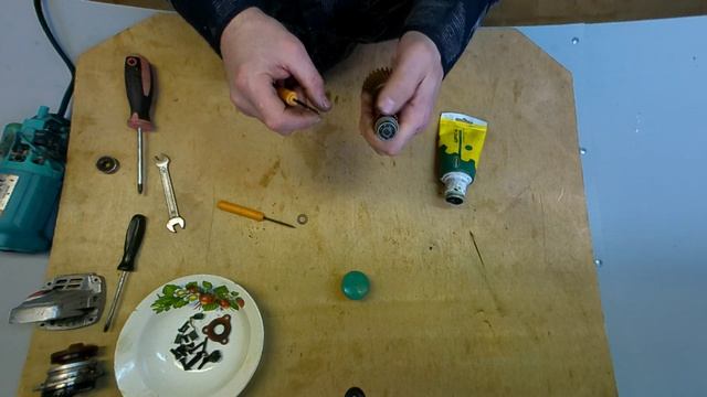 Болгарка. Замена подшипника.