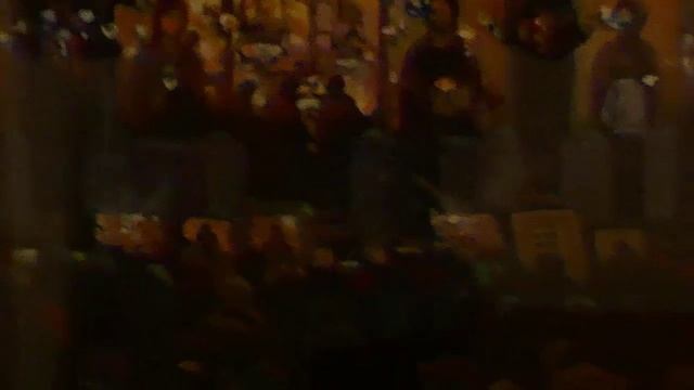 Душа просит праздника, ИЗО