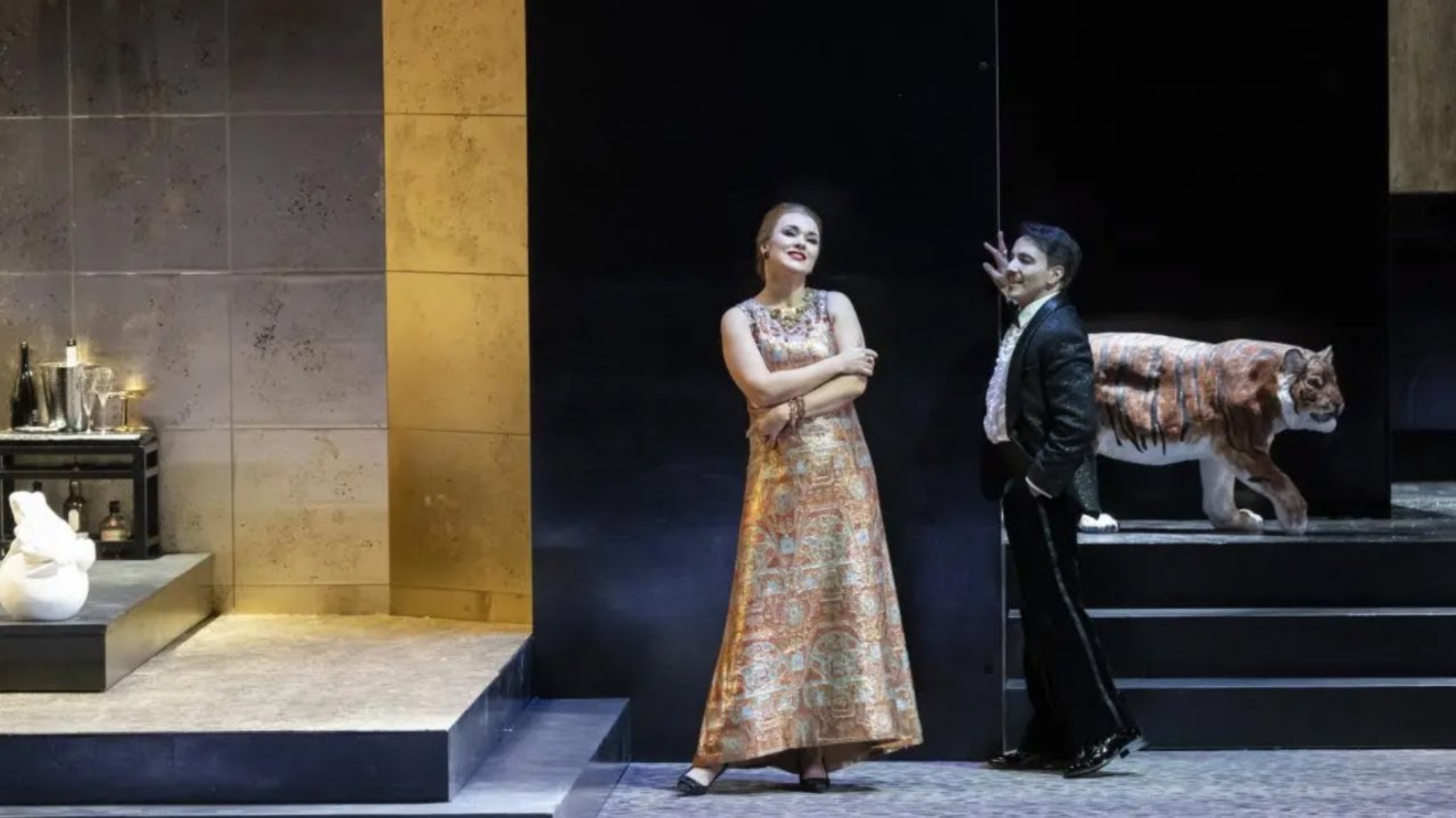 La Rondine: интервью и отрывок из оперы (постановка Teatro Regio Torino) - Ольга Перетятько