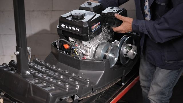 Мотосноуборды Snike. Замена масла в двигателе