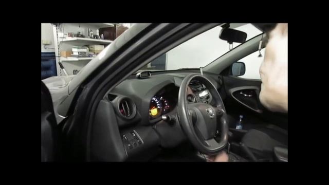 Toyota RAV4 - комфорт и безопасность