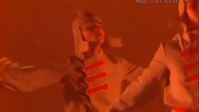 "Пионеры идут"