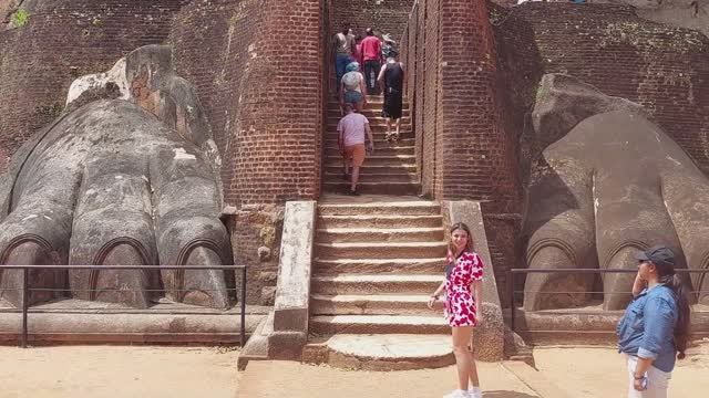 Шри-Ланка: Как подняться на Сигирию и почему это нужно обязательно сделать?