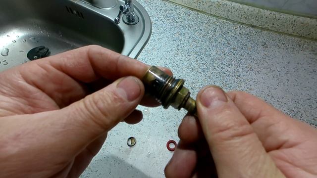 Ремонт буксы смесителя