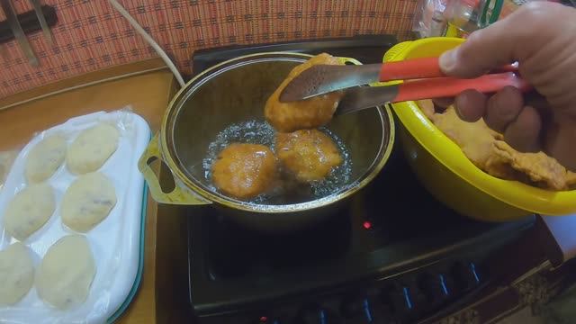 Рецепт БЕЛЯШЕЙ и ЧЕБУРЕКОВ по-домашнему. Быстро и вкусно!     08.01.2025 г.