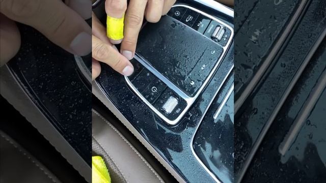 Оклейка глянцевых деталей салона и дисплеев мультимедиа автомобиля готовыми лекалами! 9