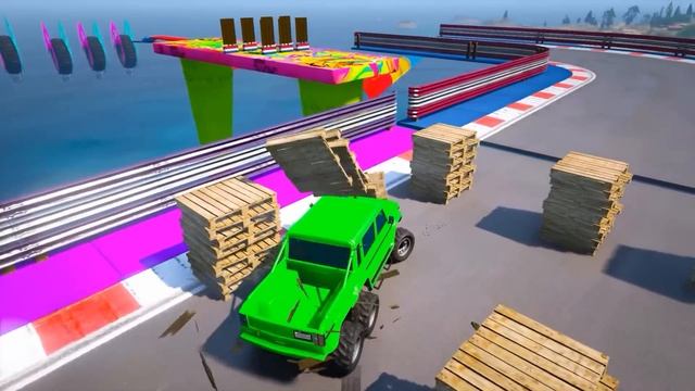 КАПИТАН АМЕРИКА, ВСПОМНИ, ТОР и ЧЕЛОВЕК-ПАУК! проходят полосу препядствий в ГТА 5 на мотоцикле, верт