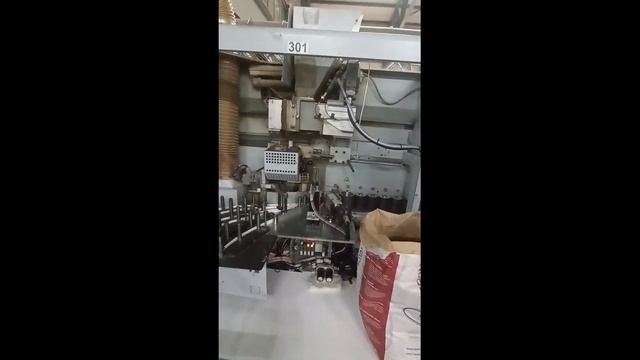 Кромкооблицовочный четырехсторонний станок HOMAG Profi KFL526/10/A3/30 с поворотной станцией