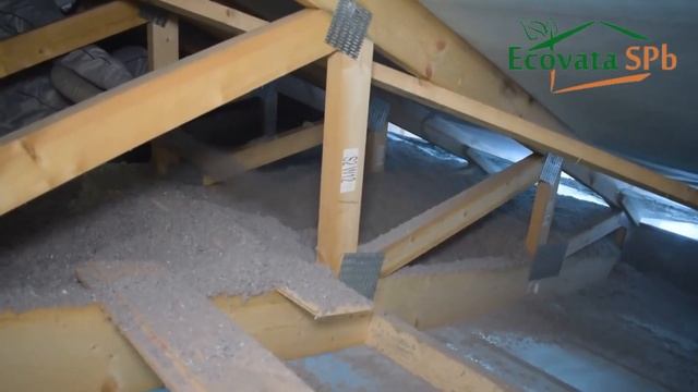 Как правильно утеплить чердак эковатой. Подробное описание.