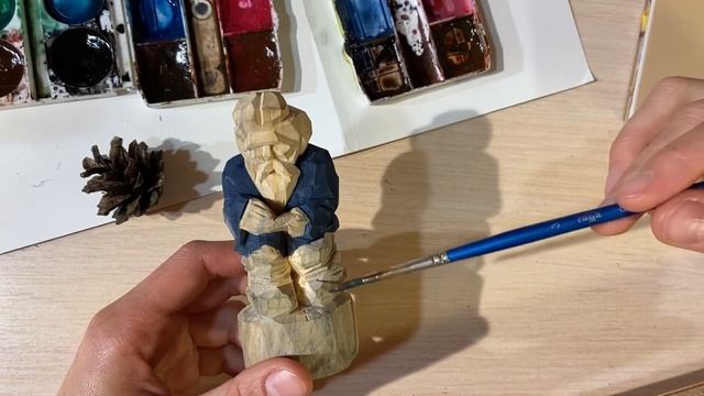 Расписываю традиционную махрищскую игрушку