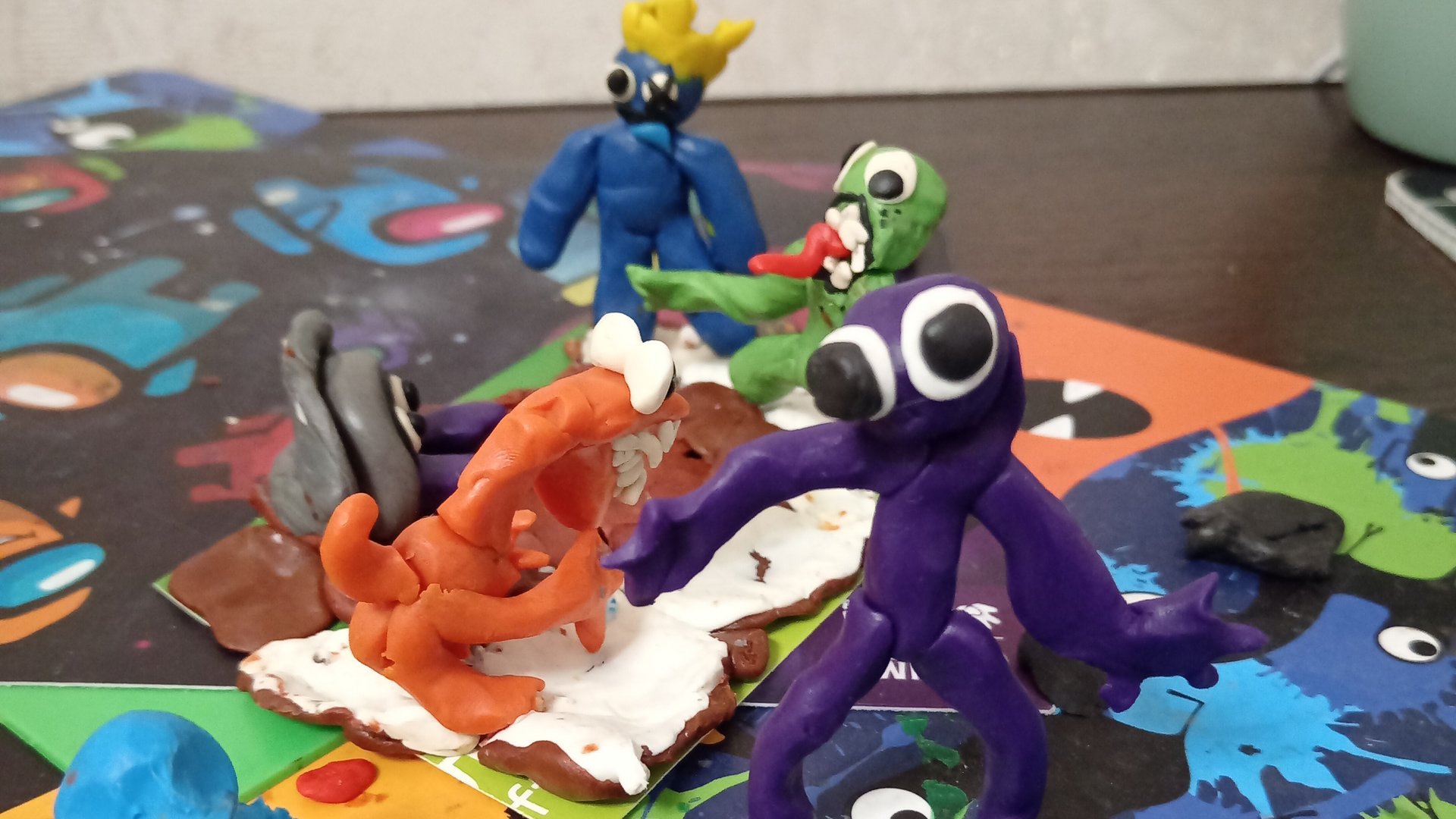 Радужные друзья сделали пятого Радужного друга