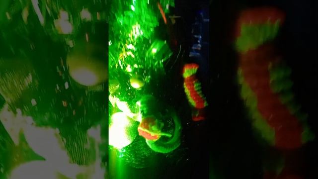 Змеюки на НГ!