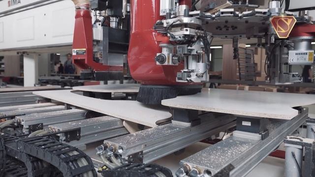 Ima Bima Деревообрабатывающий центр с ЧПУ