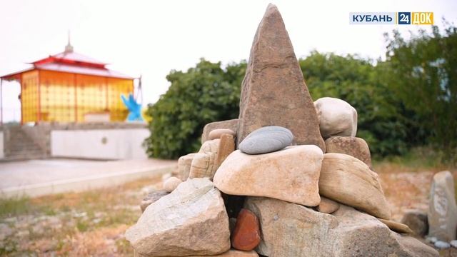 Вилла Морская Чаша Дивноморское и Евгений Лугов. Сюжет 09.2022 Кубань ТВ, Отдых на Побережье.