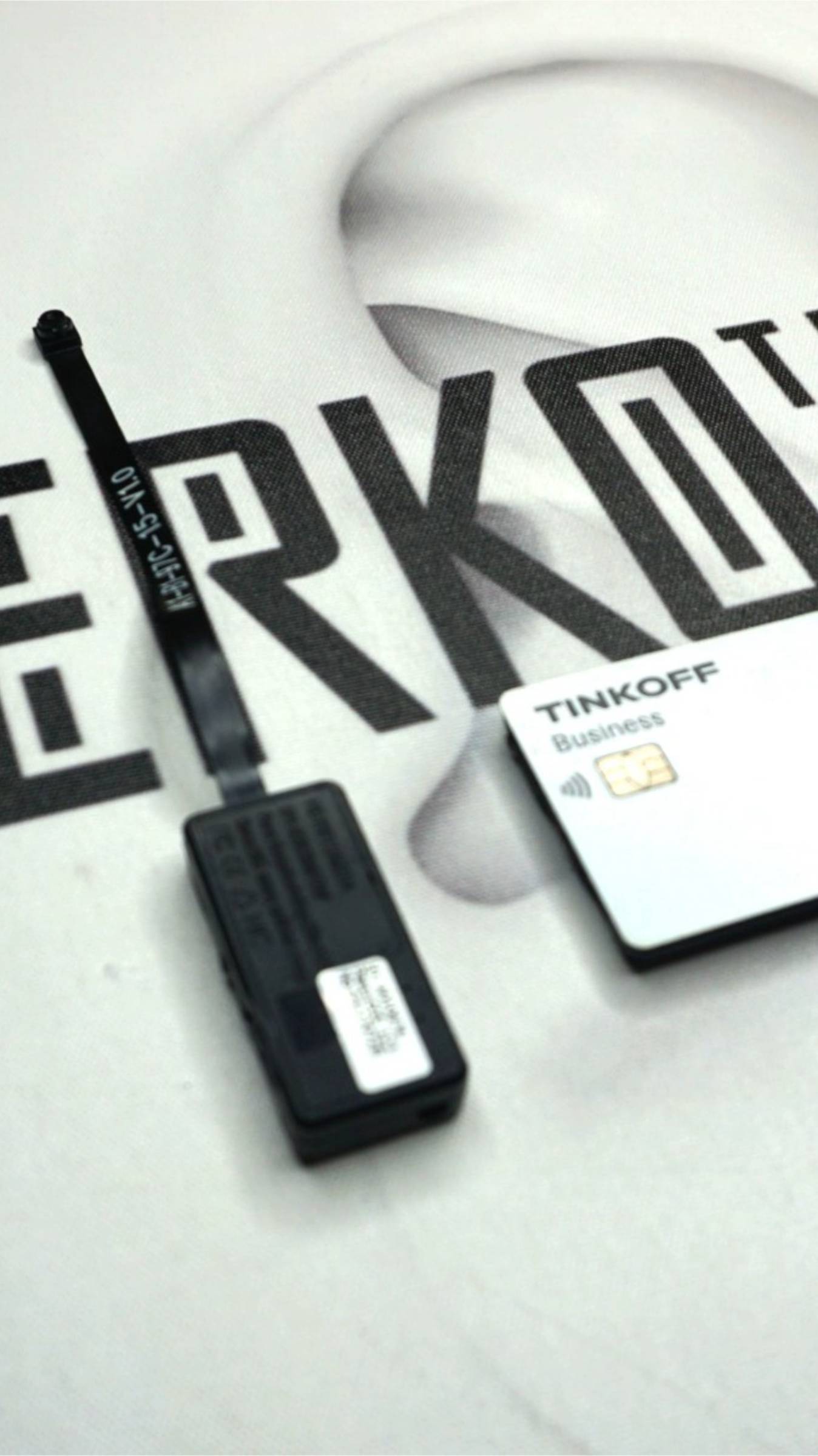 DERKO TECHNOLOGY - МИКРОКАМЕРА И WI-FI РОУТЕР С ГАРНИТУРОЙ МИНИ-ТЕЛЕФОН И МИКРОНАУШНИК