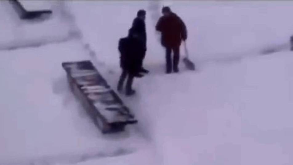 Дворник пошутил (юмор)