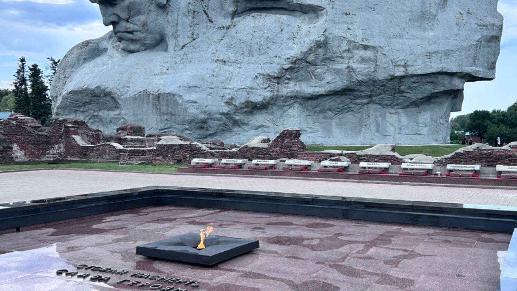 Наше посещение Брестской крепости и возвращение в Минск.🇧🇾