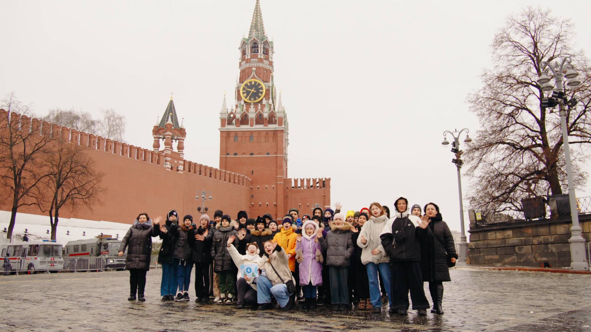 «Новогоднее путешествие» 400 ребят из Донецкой Народной Республики