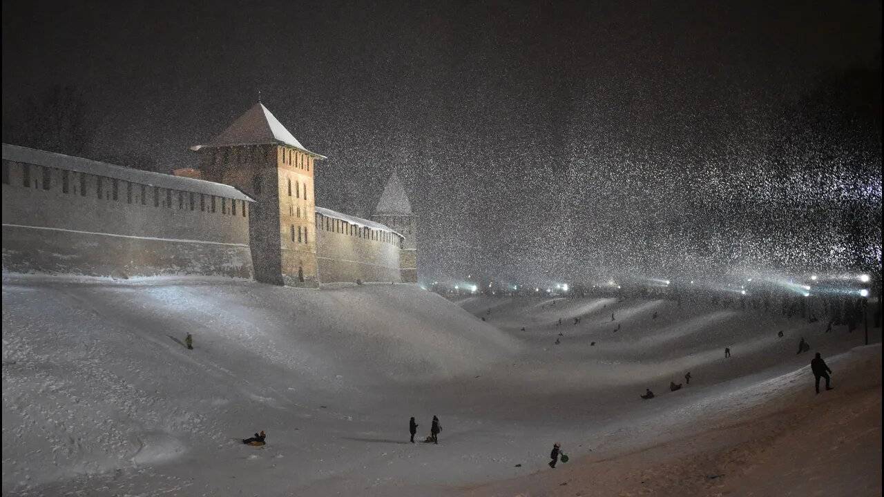 Выпал снег - и всё забылось... Рубцов Николай Михайлович