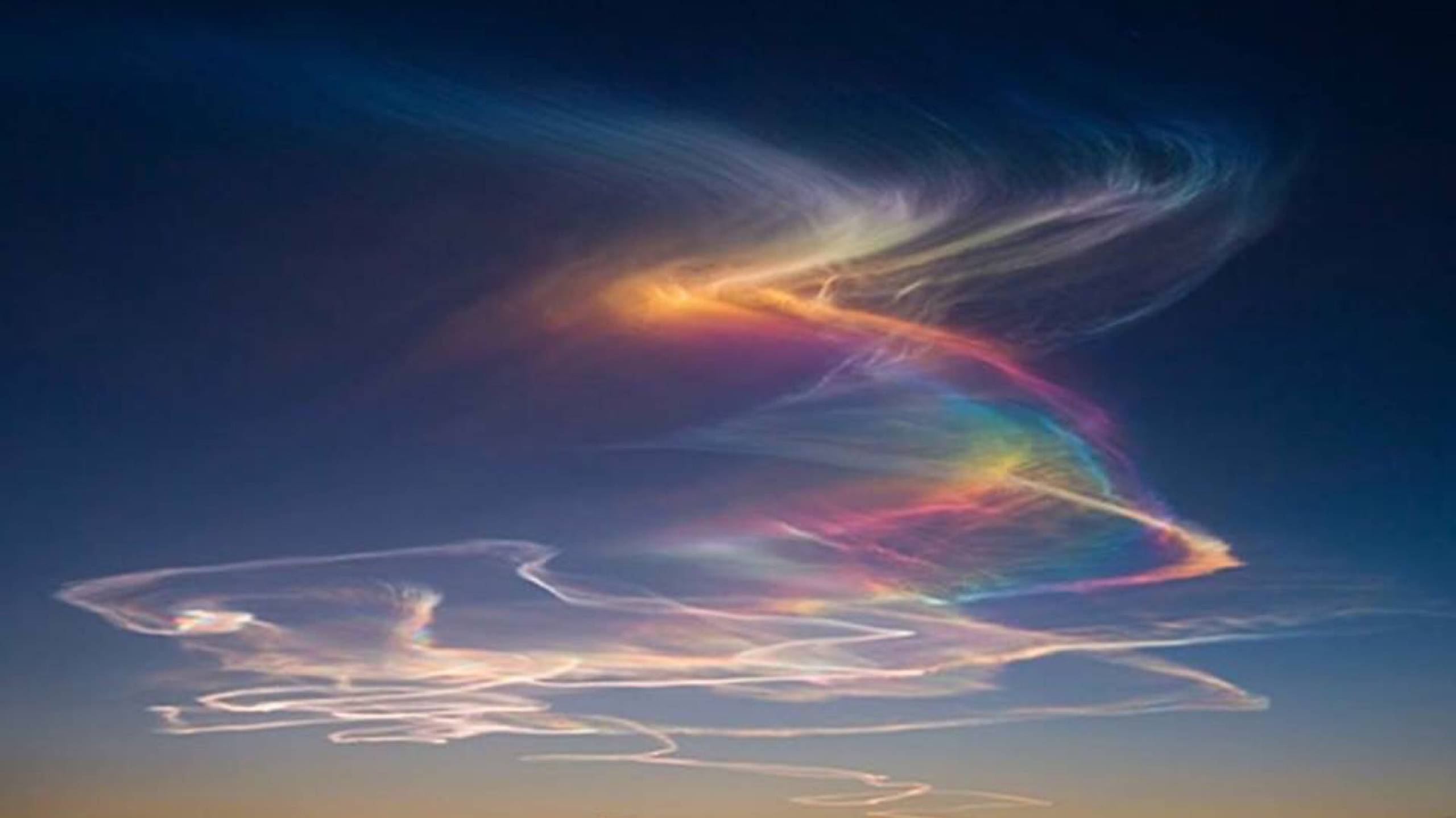 Природные  Явления в Небе, Снятые На Камеру.