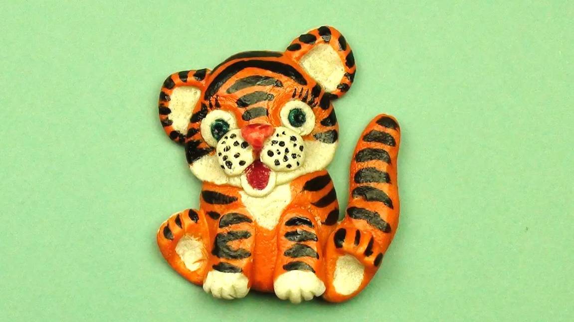 Символ года Тигра своими руками Тигренок поделка из соленого теста или легкого пластилина на магните