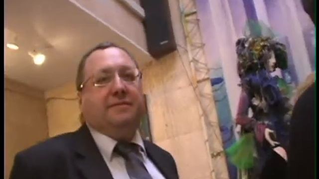 Спектакль "Отличный". Взгляд со стороны.